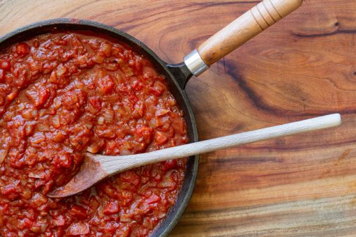 Chunky Onion and Tomato Relish - OZ Braai