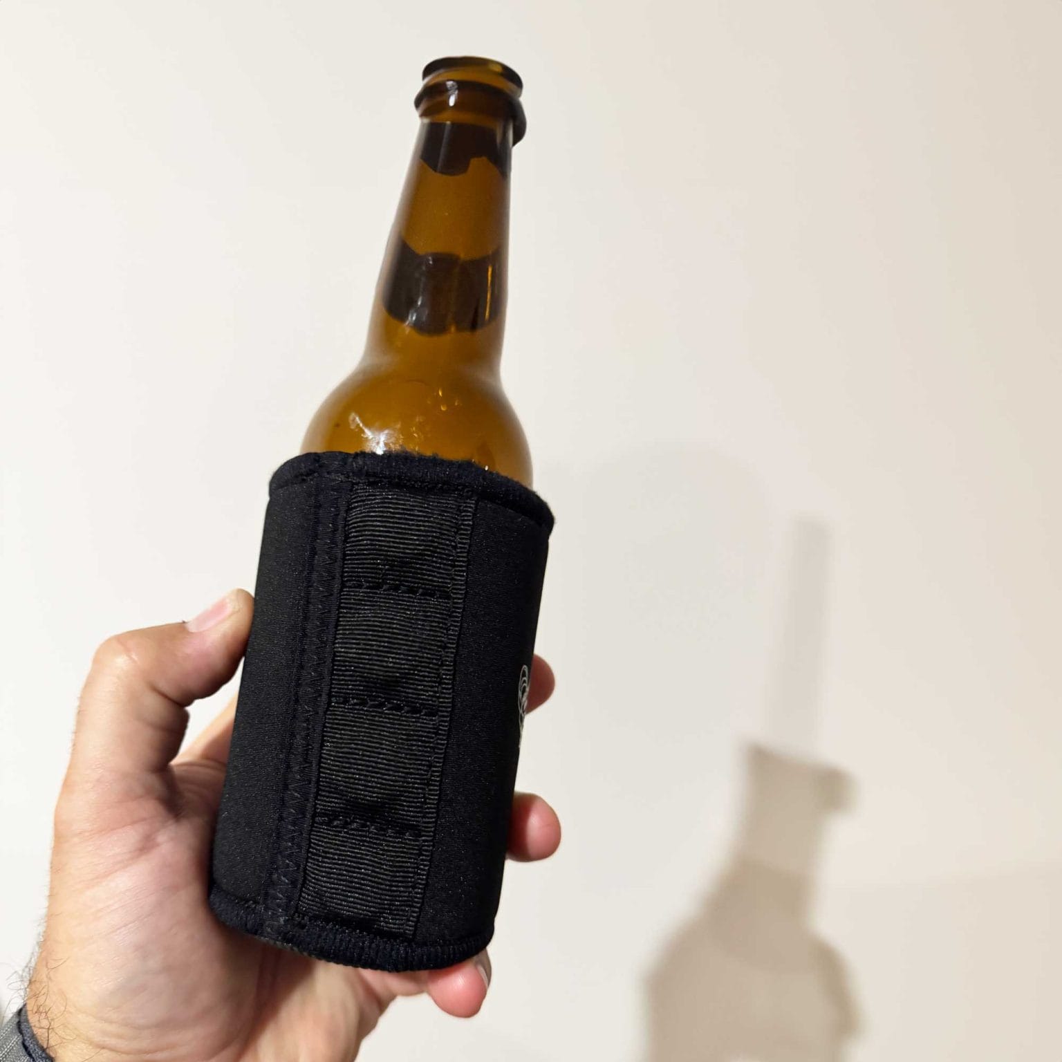 Magnetic Stubby Cooler - OZ Braai